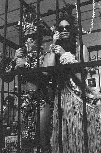 Exposition Collective, Global(e) Resistance, Technique mixte, Centre ...