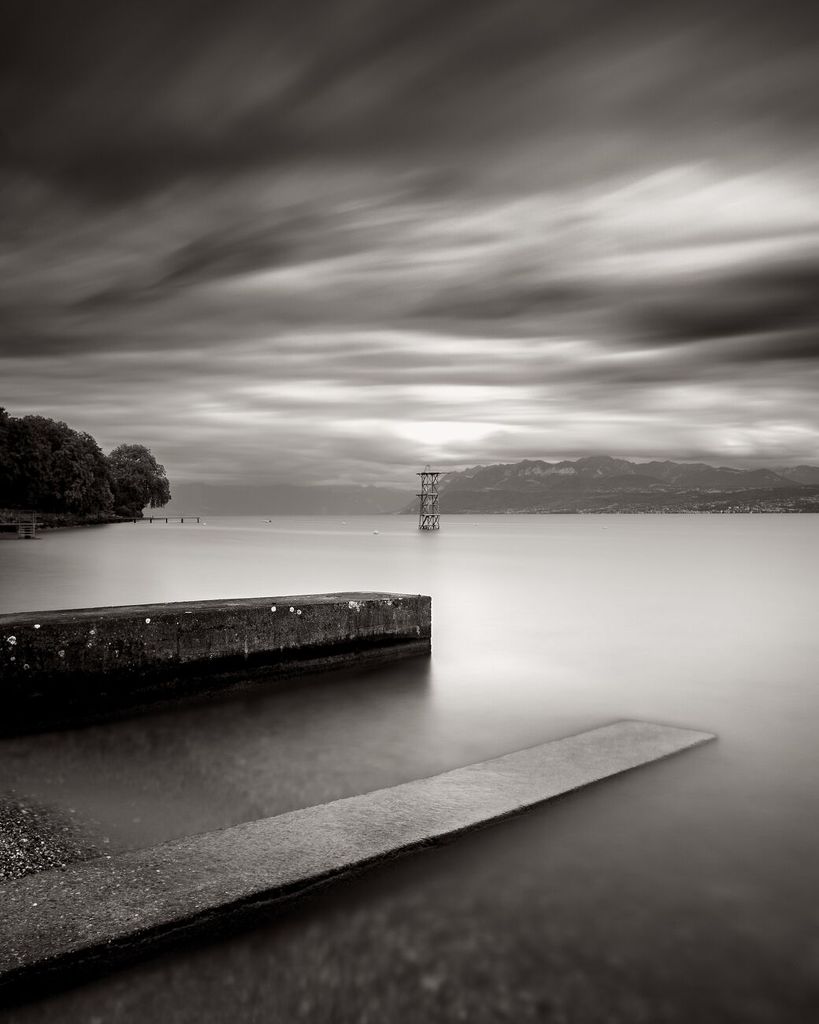 Two Piers par Denis Olivier, Photographie, Numérique | Art Limited