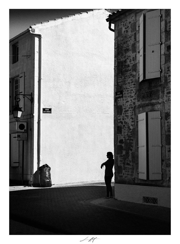 Au coin de la Rue, Luçon, France 2020 by Lionel Hug, Photography ...