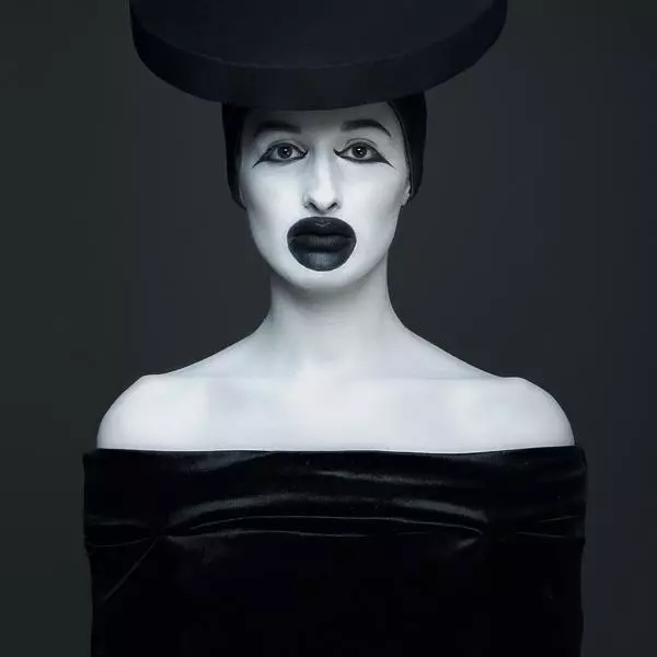 Repli sur soi by Gérard Berr, Photography, Digital | Art Limited