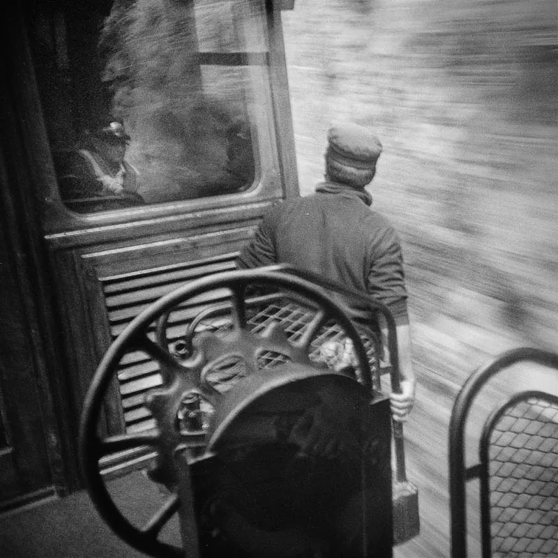 El Nazo Del Diablo Equateur by Hélène Vallas, Photography, film 24x36 ...