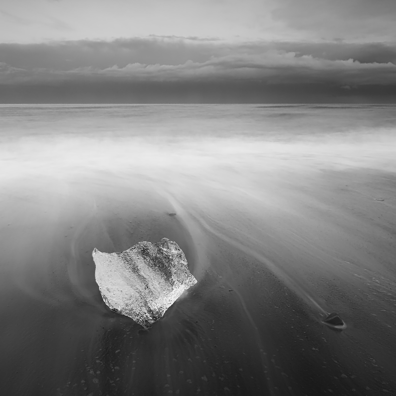Ephemeral wedding by Gérard Verbecelte, Photography, Digital | Art Limited