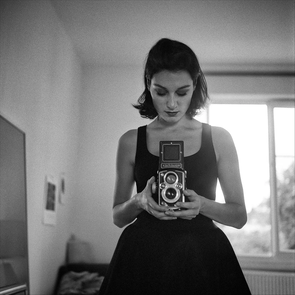 Self portrait par Angélique Boissiere, Photographie, Film moyen-format ...