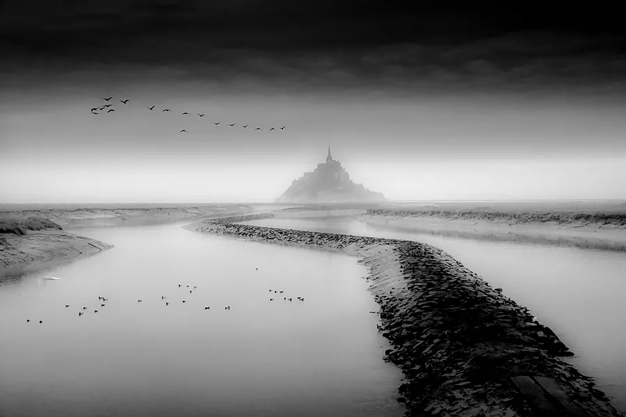 Envol sur le Mont by Frances Garcia, Photography, Digital | Art Limited