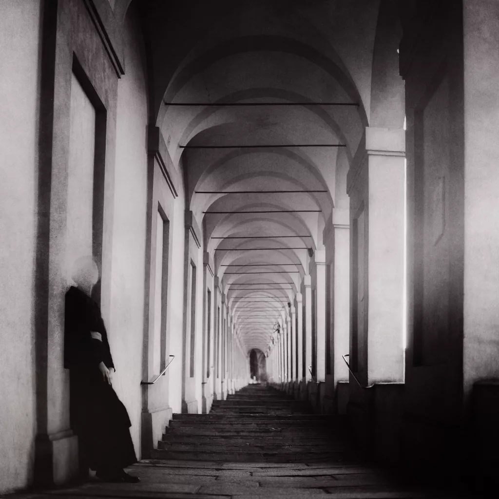 I saw no Way - The Heavens were stitched by Roberto De Mitri ...