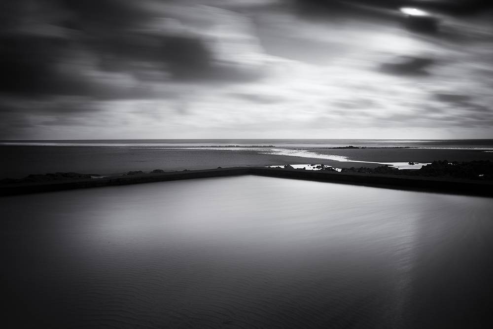 Sea water pool study by Eric Violette, art work | Art Limited