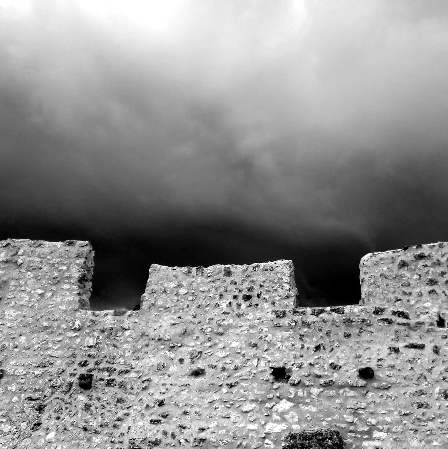 Stormily... par Lidiari Lidia Rijeka, oeuvre d'art | Art Limited