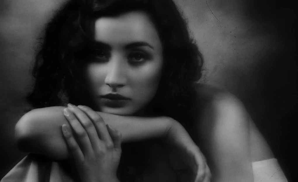 Allure by Shaun Stubley, art work | Art Limited